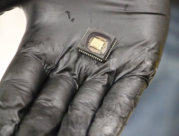 Electronic Component Testing: Decapsulation & Delidding